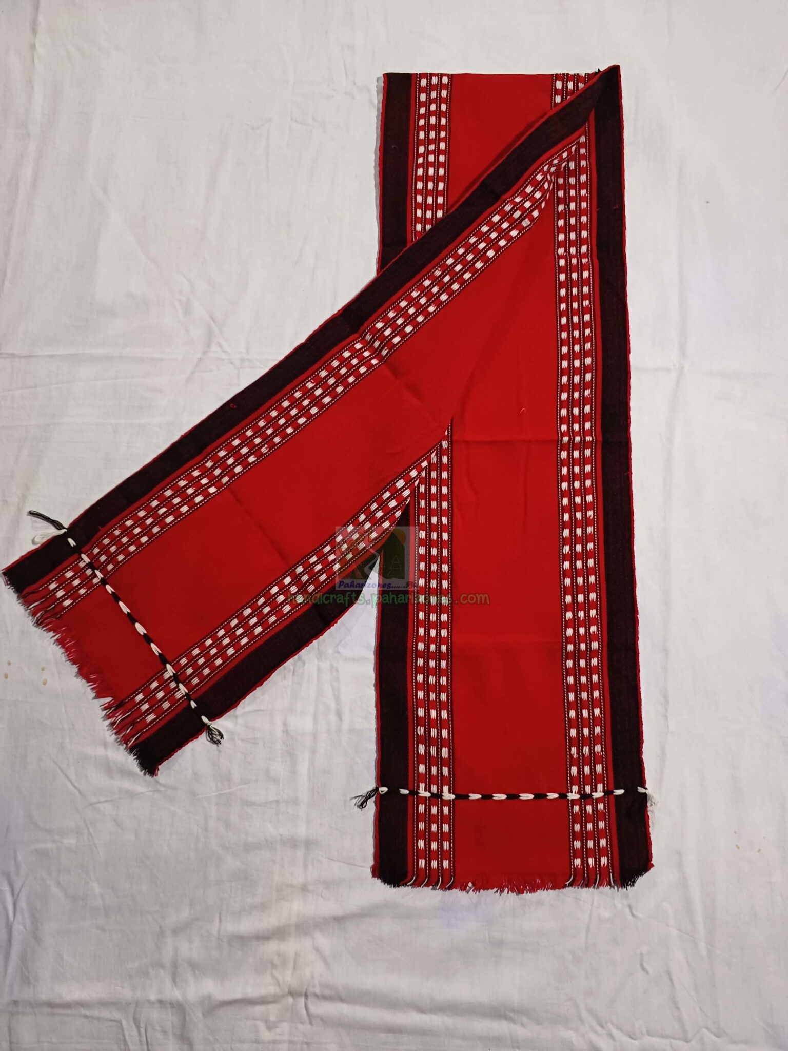 Traditional Muffer/Scarf_RedWhiteStripe - Paharizones